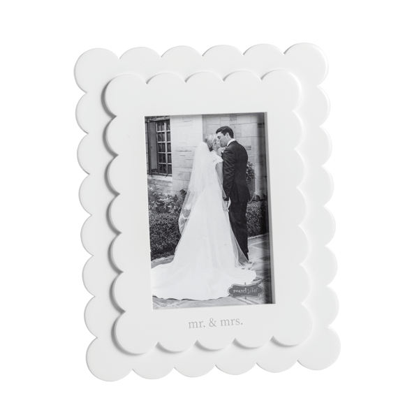 Mr. & Mrs. Scallop Wood Frame for 4x6 Photo | Mud Pie